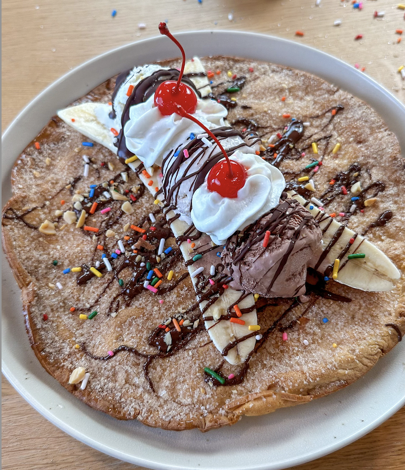 Banana Split with Cinnamon Sugar Crust